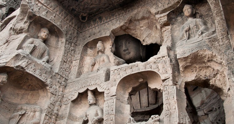 Datong Travel Guide: See the Yungang Grottoes and More