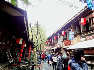 Top 7 Shopping Streets in Chengdu, Best Shopping Places in Chengdu