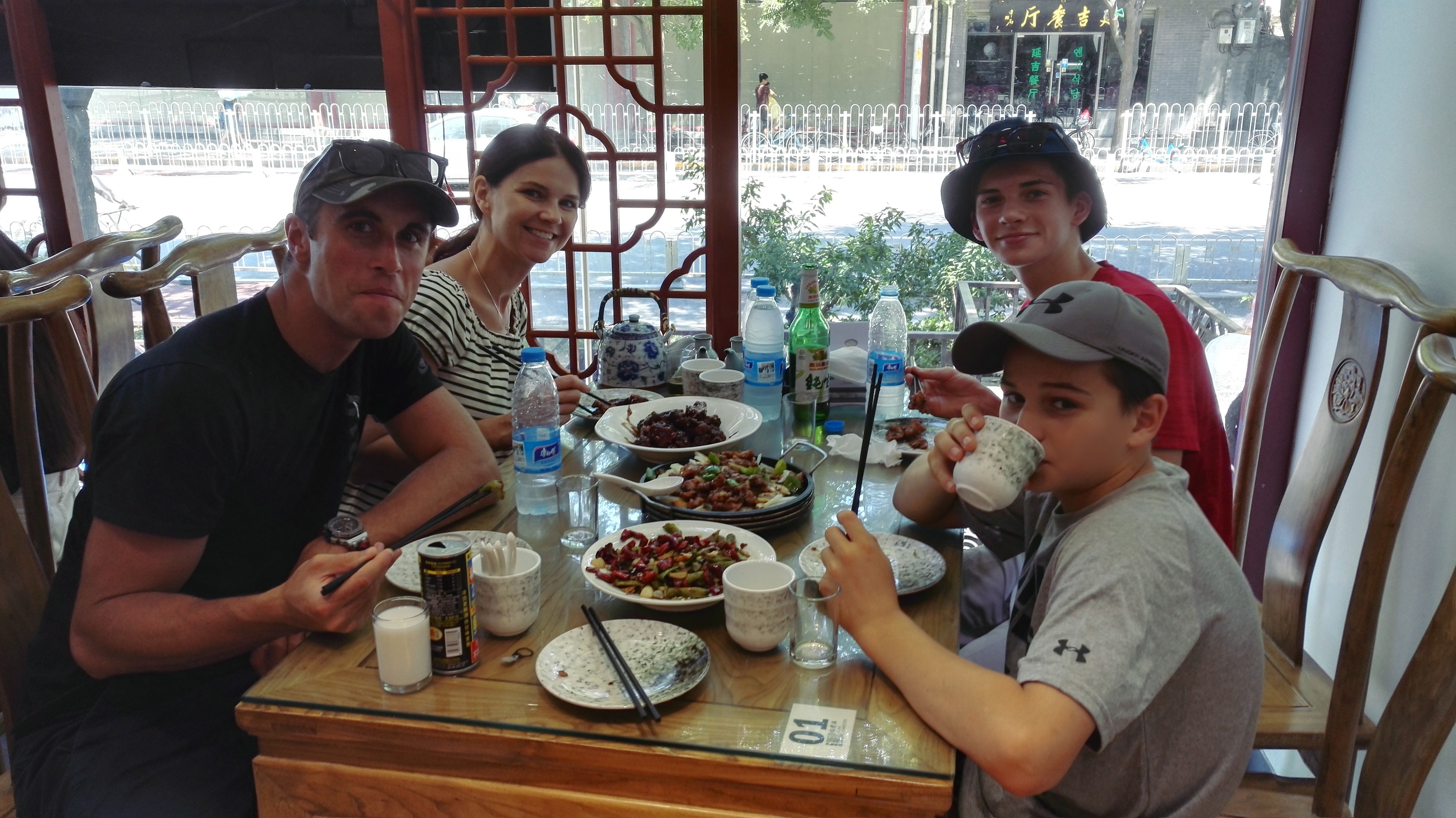 Restaurants pour les enfants à Shanghai, Enfant Mange à Shanghai ...