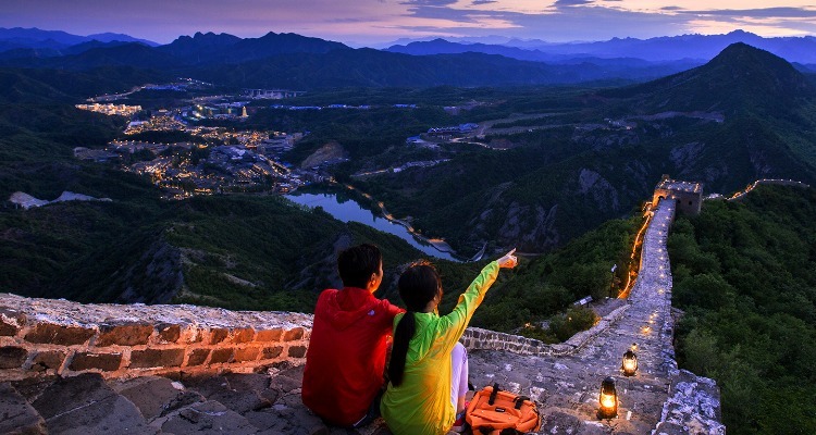 Simatai Great Wall — a Hikers’ Classic, Unrestored and Night Tour