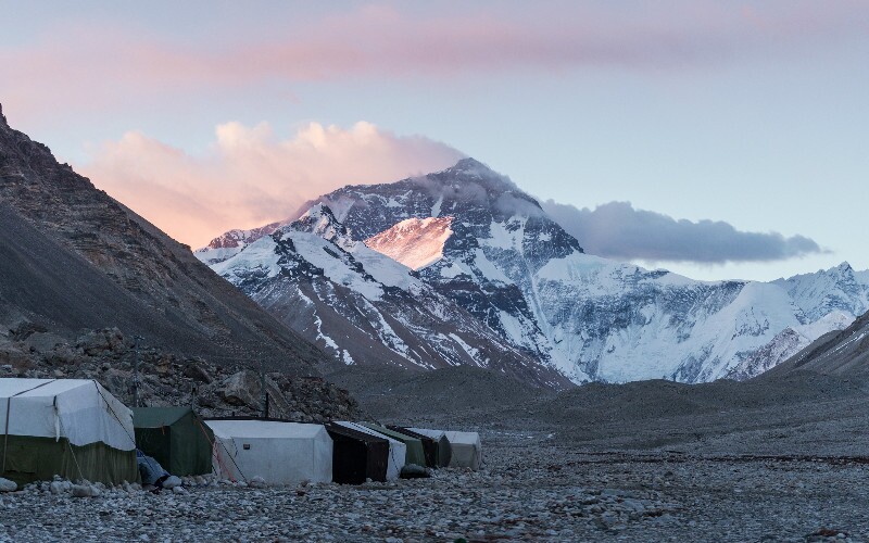 How to Plan a Trip to Mt. Everest in China