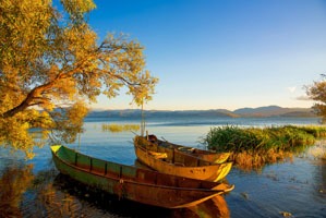 Dali Erhai Lake: What to See and the Best Way to Visit