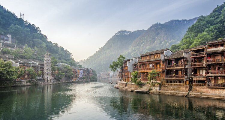 Furong Ancient Town: How to Visit with Itinerary Suggestions