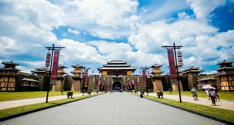 How to Visit Hengdian World Studio from Shanghai/Hangzhou