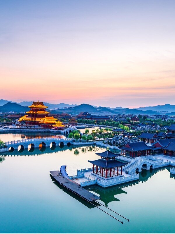 14-Day Beijing, Xian, Hengdian and Shanghai Tour