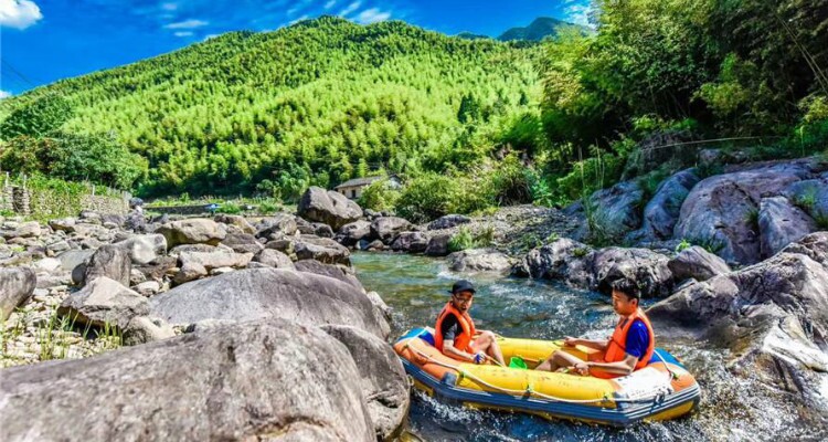 Anji's Bamboo Forests — a Getaway with Trekking and Tea