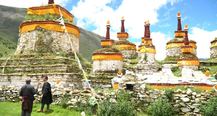 7-Day Tibet Tour including Trekking and Camping