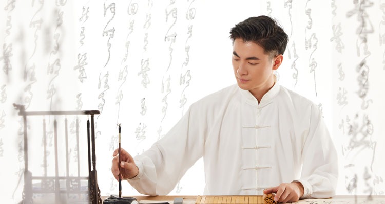 150 Popular Chinese Names for Boys and Girls: Meanings and Culture