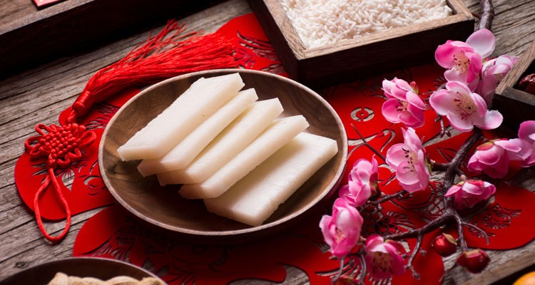 Nian Gao (Chinese New Year Cake): Meaning, Types, Recipe
