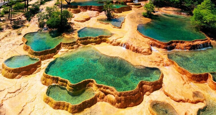 Huanglong National Park: How to Visit, Weather and Map